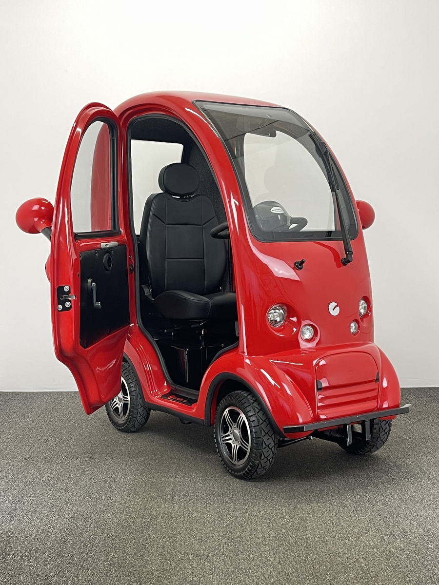 Pre-Owned Scooterpac Cabin Car - Mobility Giant